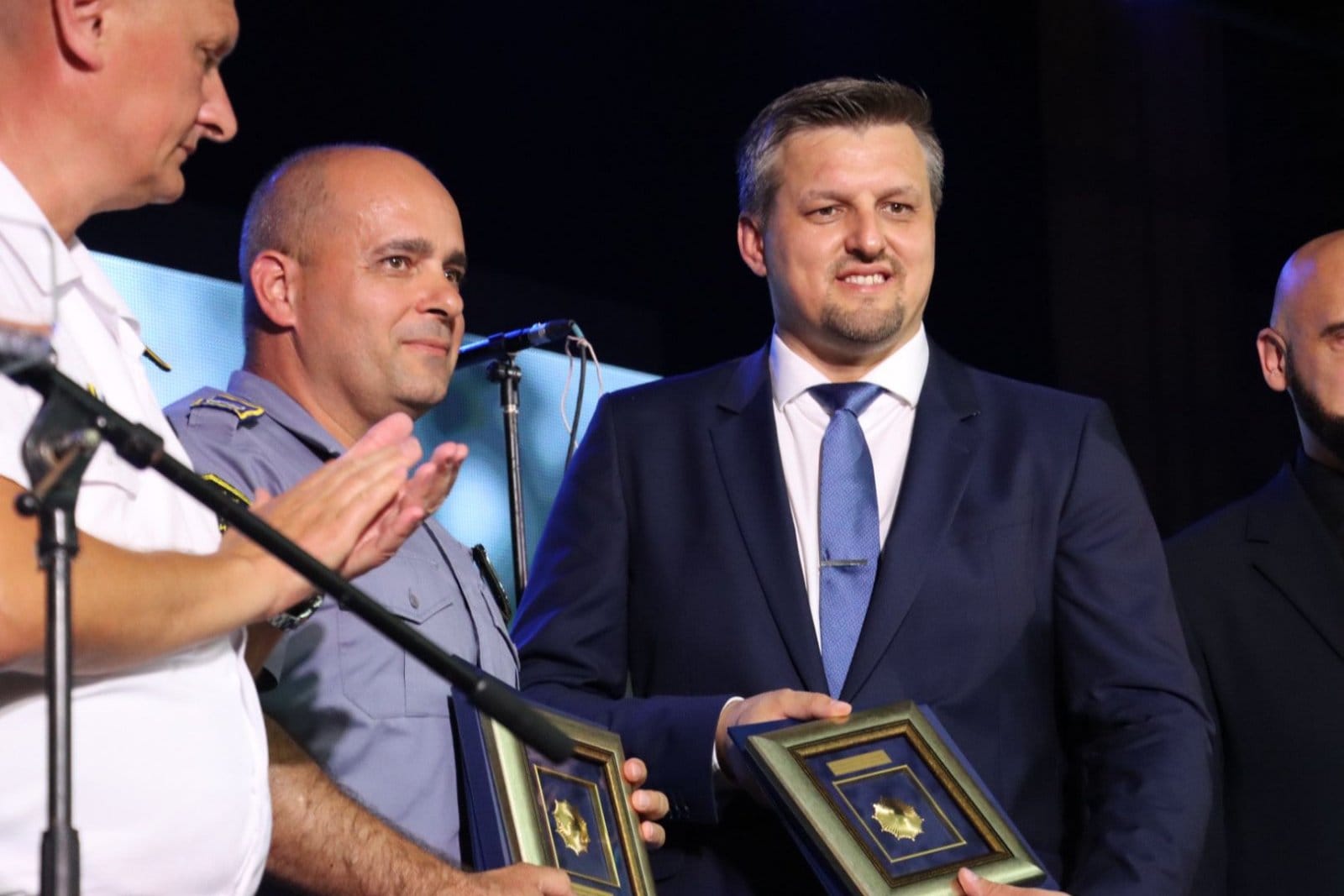 Federalni MUP prepoznaje rad krajiške policije: Habibija i Kozlica ...